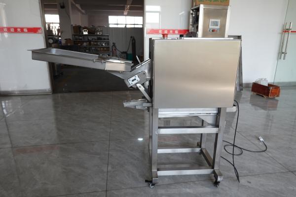 Quality Commercial Egg Breaking And Separating Machine High Capacity Automatic Egg Cracker for sale