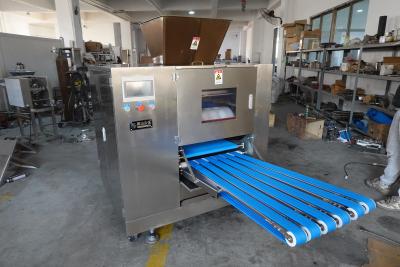 China Hygienic Dough Divider And Rounder 20g To 200g  Dough Ball Rounder for sale