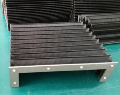 China Heat-sealed &folded bellows fabric +PVC for CNC plasma cutting machine en venta
