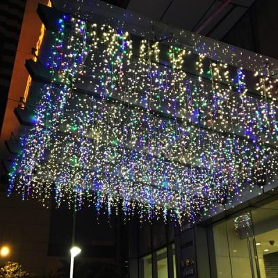Cina 600 luci bianche calde alimentate solari impermeabili del ghiacciolo delle luci 5V 500 della corda di LM in vendita