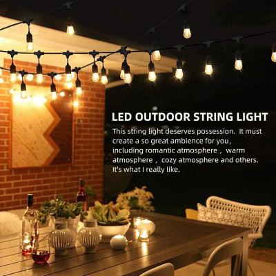 Cina 25 lampadine impermeabilizzano il patio all'aperto di atmosfera delle luci 240V del festone per nozze in vendita