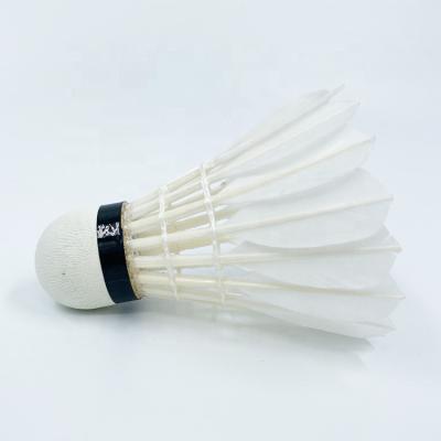 Cina Sughero tradizionale naturale dell'unità di elaborazione di Duck Feather Badminton Shuttlecock della prima classe in vendita