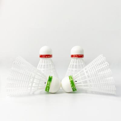 China Nylon de Pendels LEIDENE van de badminton Plastic Lichtgevende Shuttle Verlichting Te koop