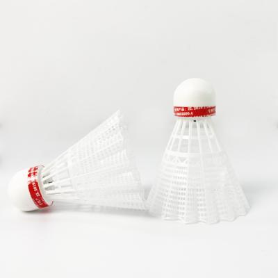 China Passarinhos vermelhos verdes do badminton do diodo emissor de luz de Birdie Lighting Nylon do galo da canela do diodo emissor de luz à venda