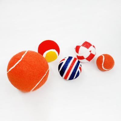 Cina Custom Rubber Tank Padel Tennis Ball For Pets Polyester Material in vendita