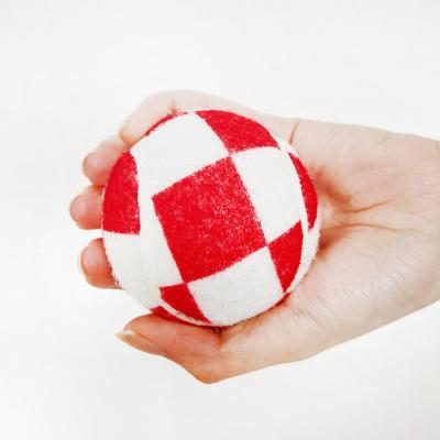 Cina Custom Rubber Tank Padel Tennis Ball For Pets Polyester Material in vendita