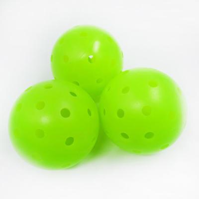 China Indoor Outdoor Pickle Ball 40 Hole Pickleball Practice Ball 74 Mm Te koop