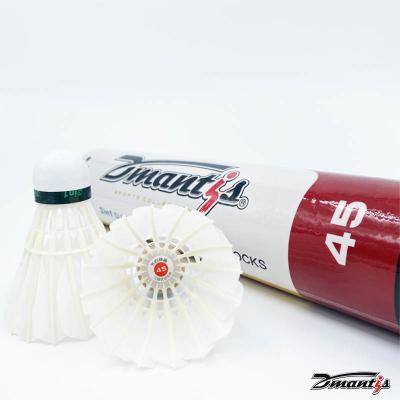 Cina Prezzo di fabbrica fabbrica 3 in 1 Badminton Shuttlecock Dmantis Brand High Level Class a Goose Feather in vendita