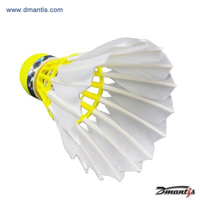 Cina Giallo fluorescente D51 3in1 12PCS in confezione Stabile e robusto ad alta velocità per l'addestramento Piuma di oca Badmi in vendita