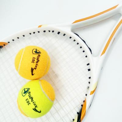 China Hochwertige Tennisschläger China Fabrik Großhandel günstiger Preis guter Ruf Schläger für das tägliche Spiel zu verkaufen