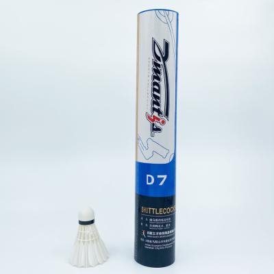 Cina Al dettaglio Badminton Shuttlecock Super qualità con il miglior prezzo conveniente Adatto per il commercio al dettaglio o per il divertimento in vendita