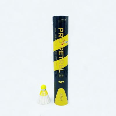 Cina Piuma d'oca 3 in 1 Shuttlecock Pro Petrel 767 Con grande stabilità Durabilità in vendita