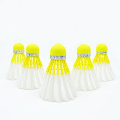 Cina Unique Desgin 3in1 Badminton Shutttlecock Bright-coloured Cork and Ball Increase Hit Rate Used for Dark Environment in vendita