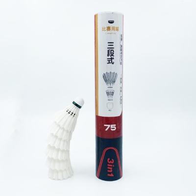 Cina Dmantis 12PCS D75 3in1 Competition Training Badminton Shuttlecocks Birdies Durable Duck Feather Badmint in vendita