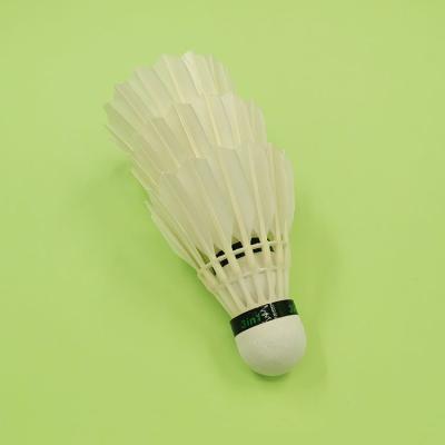 中国 Class A Badminton Shuttlecock Duck Feather Super Quality 3in1 Hybrid Badminton Shuttlecocks 販売のため