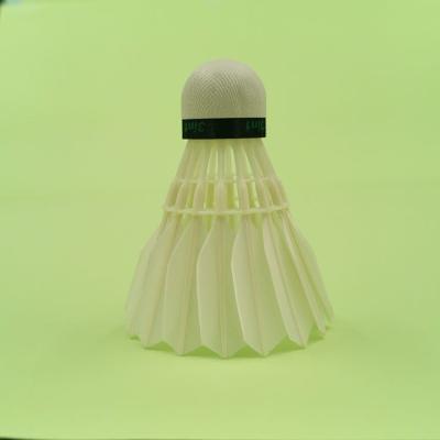 中国 Class A Badminton Shuttlecock Duck Feather Super Quality 3in1 Hybrid Badminton Shuttlecocks 販売のため