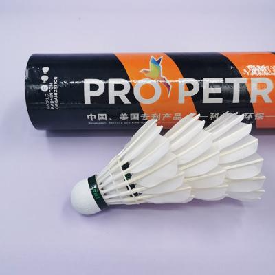 Cina Best Selling Hybrid Badminton Shuttlecock High Quality Goose Feather Shuttles in vendita