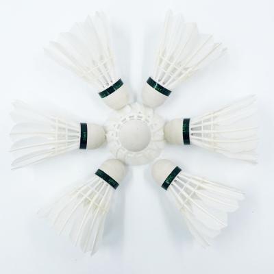 中国 Professional Lower Price Top Quality Flex Feather Badminton Shuttlecock High Speed Badminton Balls Stable & Durable 販売のため