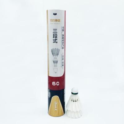 Cina 3in1 Shuttlecock ibrido D60 Cina fabbrica Custom OEM Disponibile Piuma di anatra Shuttlecock di badminton in vendita