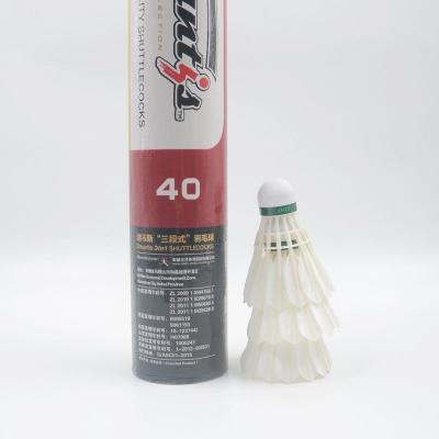 China Dmantis Duck Feather Badminton Shuttlecocks D40 em Preço Barato para Treinamento Diário 3 em 1 Shuttlecocks à venda