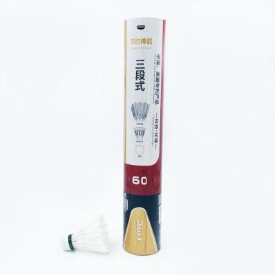Cina Ingrosso Cina Dmantis 3 in 1 Piuma di anatra resistente Shuttlecock Badminton di alta qualità in vendita