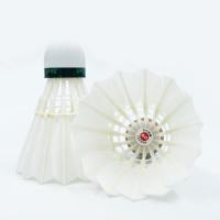 China Duck Feather Badminton Shuttlecock High Durability Class A for sale
