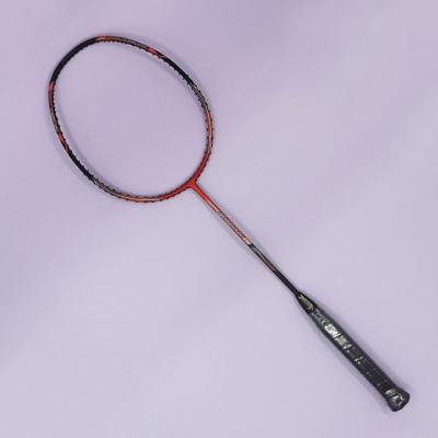 Cina 28lbs High Tension Full Carbon Badminton Racket 5u Graphite Badminton Racquet in vendita