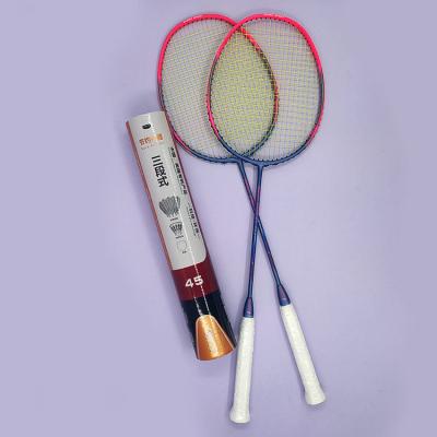 Cina Feather Carbon Fiber Badminton Racquet and Shuttlecocks Set Wholesale Racket Badminton with 3in1 Hybrid Badminton Shuttlecocks in vendita