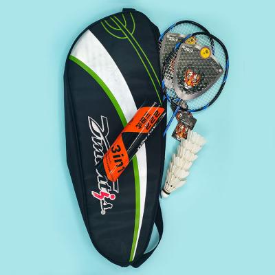 中国 Most Popular Badminton Set with Carbon Rackets and Hybrid Shuttlecocks 販売のため