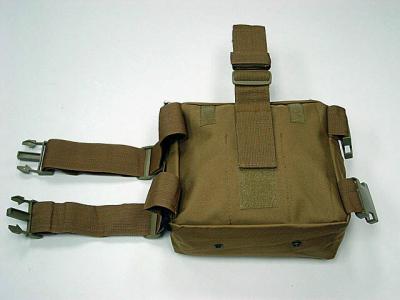 China Het openlucht Militaire Tactische Pak van 600D/van 1000D doet ACU, CP, Camo Lichtgewichtin zakken Te koop