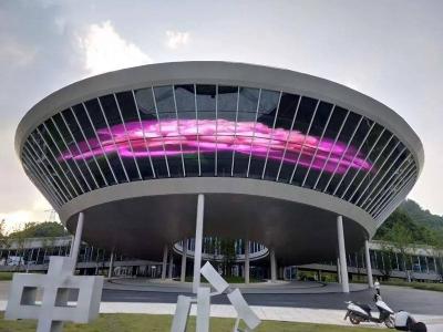 中国 屋外LED透明画面 ステージ 防水 ビデオ壁 P3.91 P7.81 LED 透明ディスプレイ 広告 販売のため