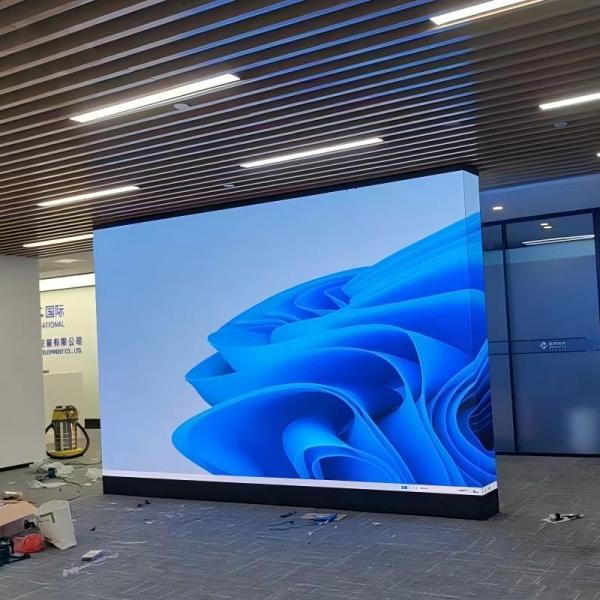 Quality Indoor Small Pixel Pitch Led Screen for sale