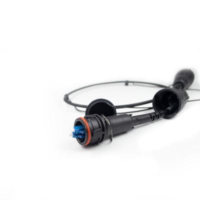 Cina RoHS IP67 Open Bulkhead FTTA Outdoor Cable Assemblies 2cores in vendita