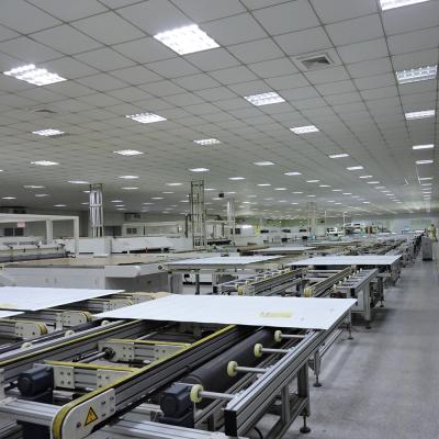Cina cellula del pannello solare Mono-facciale di 680w 132Cells 210mm mezza 25 anni della garanzia di servizio dell'OEM per residenziale in vendita