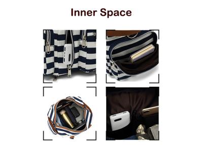 Cina Portable Striped Weekender Duffel Bags Custom Large Capacity Package Unisex Bag in vendita