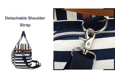 Cina Portable Striped Weekender Duffel Bags Custom Large Capacity Package Unisex Bag in vendita