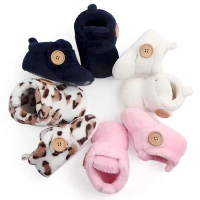China T-Strap Niet-slip baby schoenen Squeaky Sport Zachte Spaanse stijl Rubber Hard Te koop