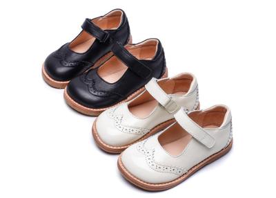 中国 女の子の学校の服SOEKIDYの流行の子供の靴 販売のため