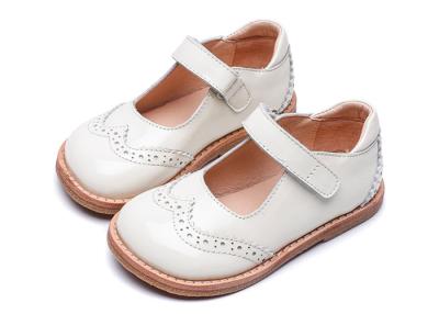 中国 女の子の学校の服SOEKIDYの流行の子供の靴 販売のため