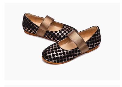 China As sapatas das crianças ocasionais da pele de carneiro à moda por 2-8 anos de sapatas velhas das crianças das meninas à venda