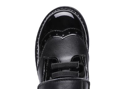 Cina Scarpe alla moda dei bambini del fermo del ciclo del gancio dell'uniforme scolastico in vendita