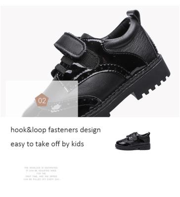Cina Scarpe alla moda dei bambini del fermo del ciclo del gancio dell'uniforme scolastico in vendita