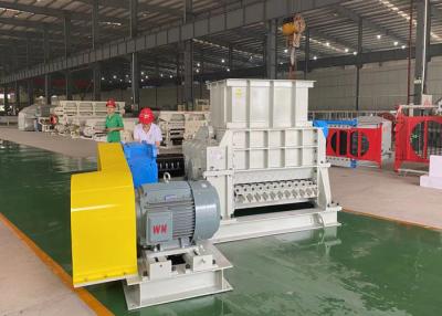 China Máquina doble de la trituradora de rodillo del diente por completo automática para la planta del horno de túnel en venta