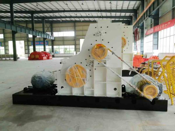 220V / 380V Minerals Processing Equipment Double Roller Crusher Hammer Mill