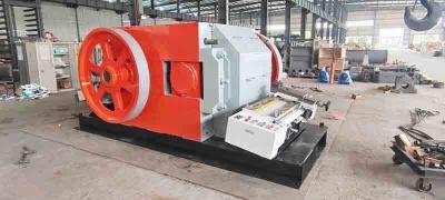 China Roller Crusher Machine Custom Automatic Brick Plant High-Fine Roller Crusher for Raw Material Crushing for sale
