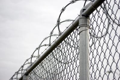 China Twill Weave Metal Chain Link Fencing 5 Ft Galvanized Fence for sale