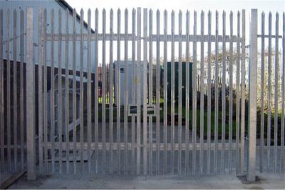 Cina Prezzo di fabbrica Hot Dip Galvanizzato European Palisade Recinzione Per Torre in vendita