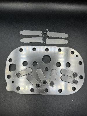 Cina Round Compressor Valve Plate Smooth Surface Compressor Valve Plate in vendita