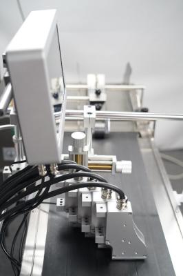 Cina 10 Inch Touch Screen Online Carton Coder Data di scadenza Stampa batch code con codifica in vendita
