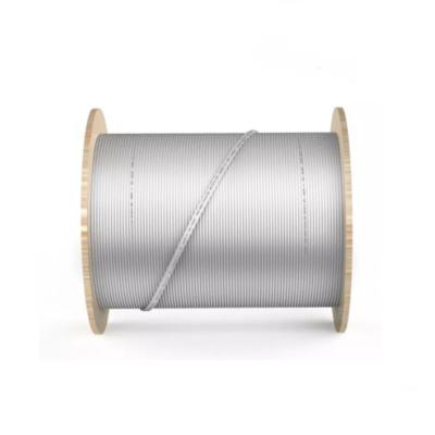 Cina Cable FTTH a goccia per interni G657A2/G657A1 Cavo in fibra ottica con 1-2 connettori SC a nucleo in vendita